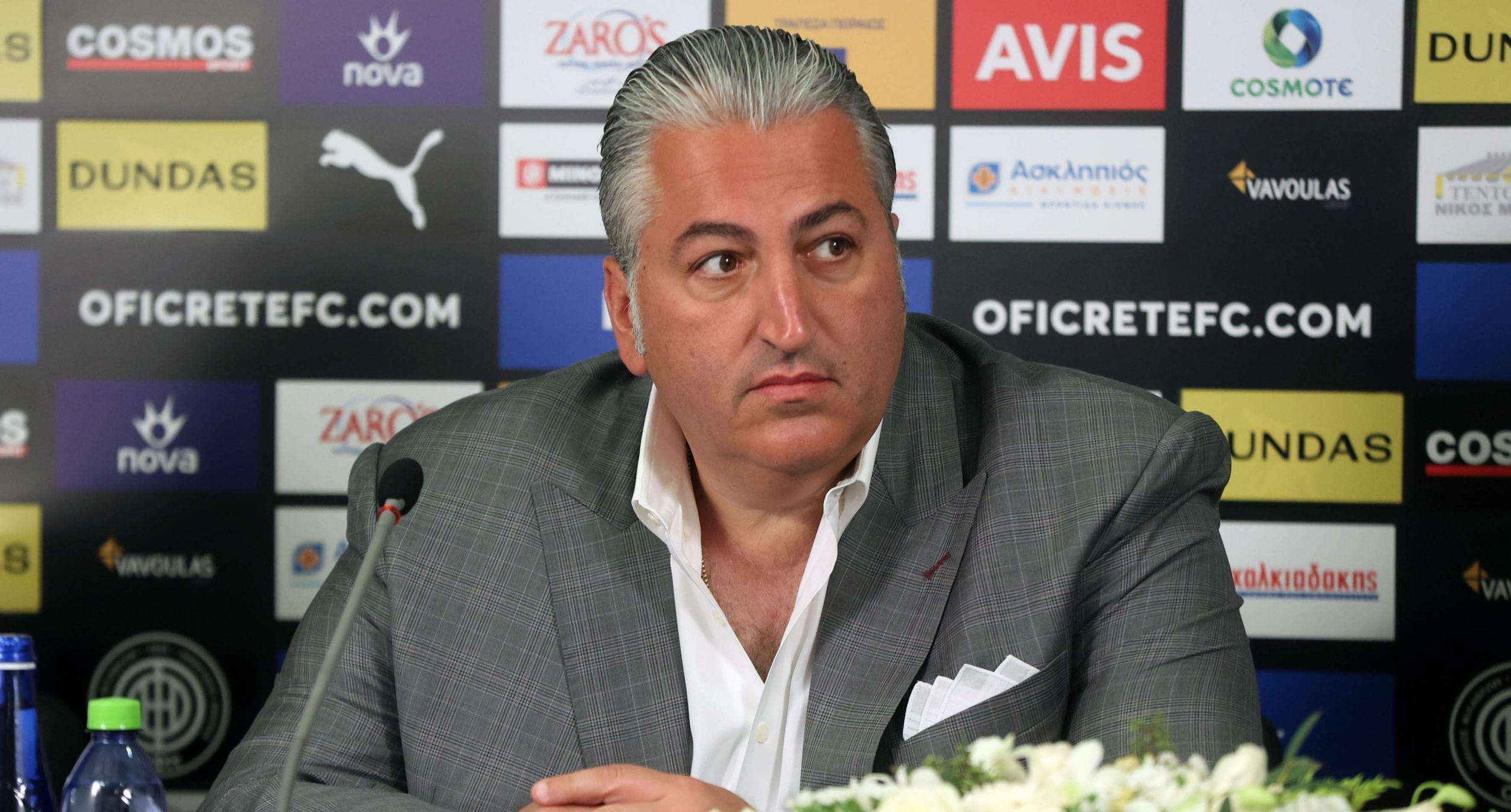 Ο Μιχάλης Μπούσης διέγραψε ότι έχει σχέση με τον ΟΦΗ! - Gentikoule