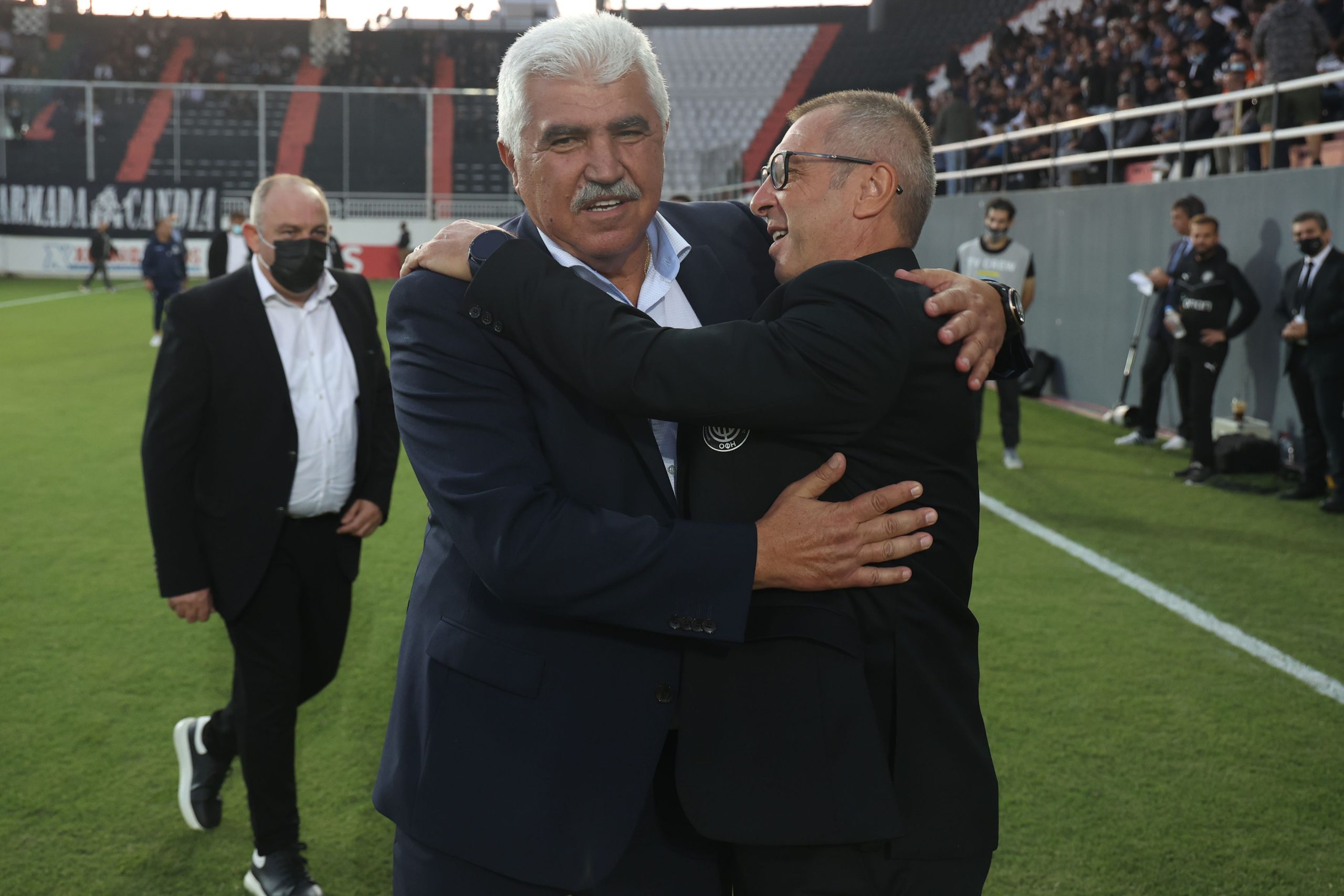 ΗΧΗΤΙΚΟ | Παράσχος: "Χαίρεσαι να βλέπεις τον ΟΦΗ, εντυπωσιακός ο ...