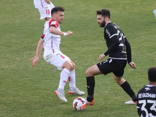 Στο Κατάρ ο Τζον Τοράλ - Στην τελική ευθεία η μεταγραφή του - Gentikoule