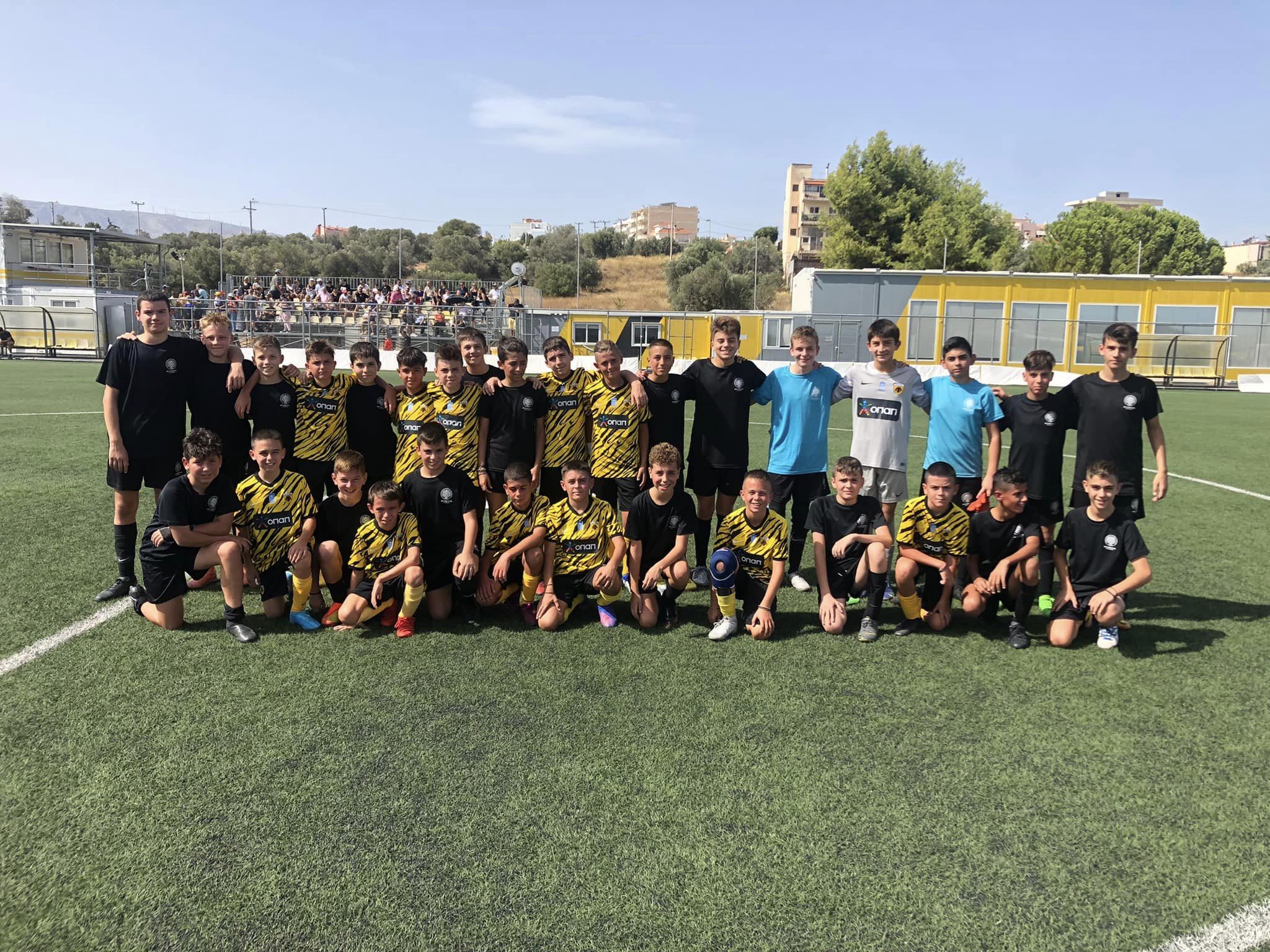 Pics | Φιλικά με την ακαδημία της ΑΕΚ έδωσε η ακαδημία του ΟΦΗ στην ...