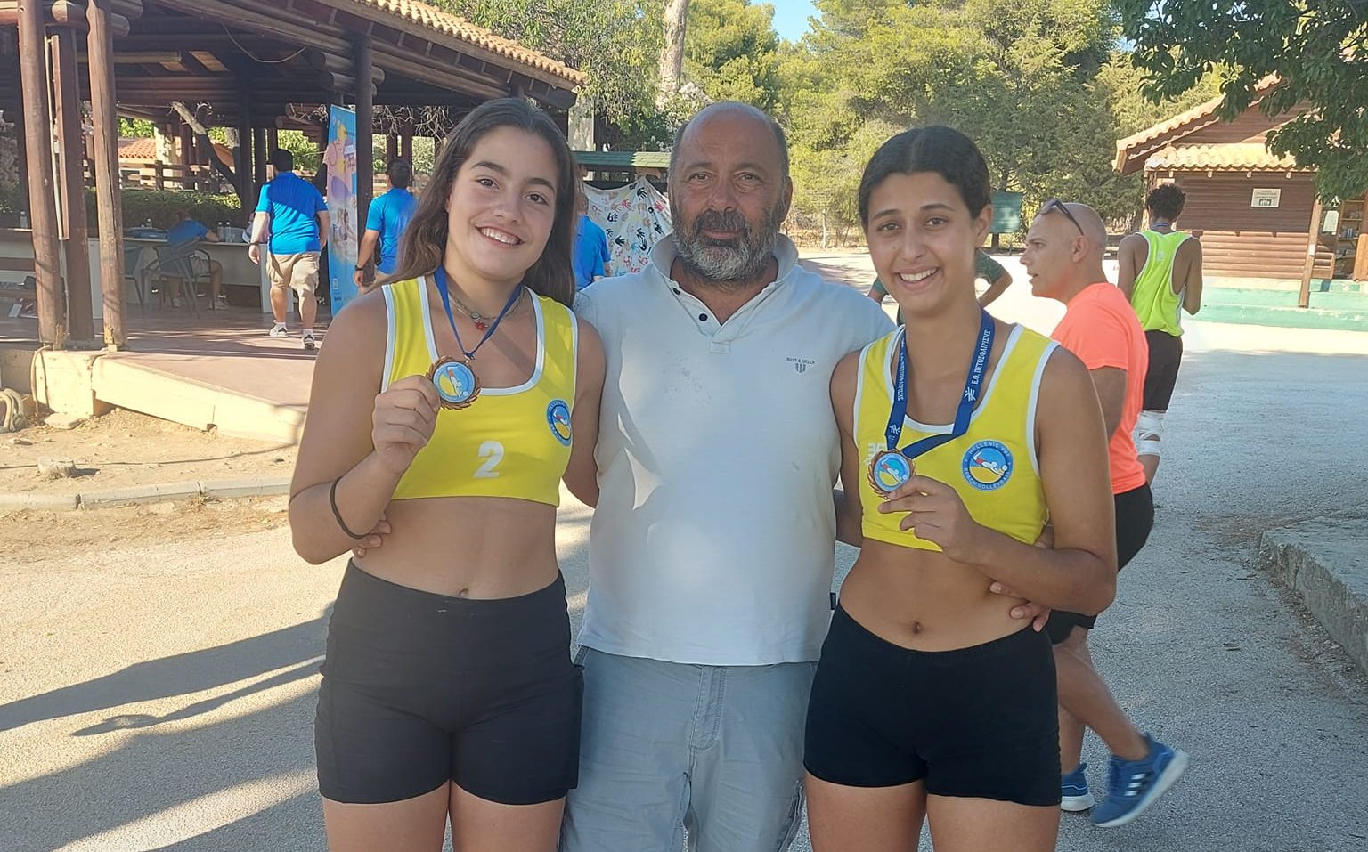 Σημαντική επιτυχία για δυο κορίτσια της ομάδας βόλεϊ του ΟΦΗ - Gentikoule