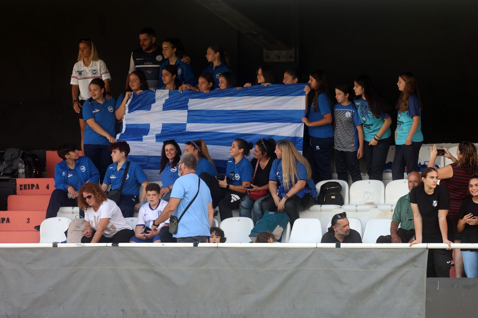 Καθοριστική η συμβολή του ΟΦΗ στην ιστορική νίκη της Εθνικής γυναικών ...