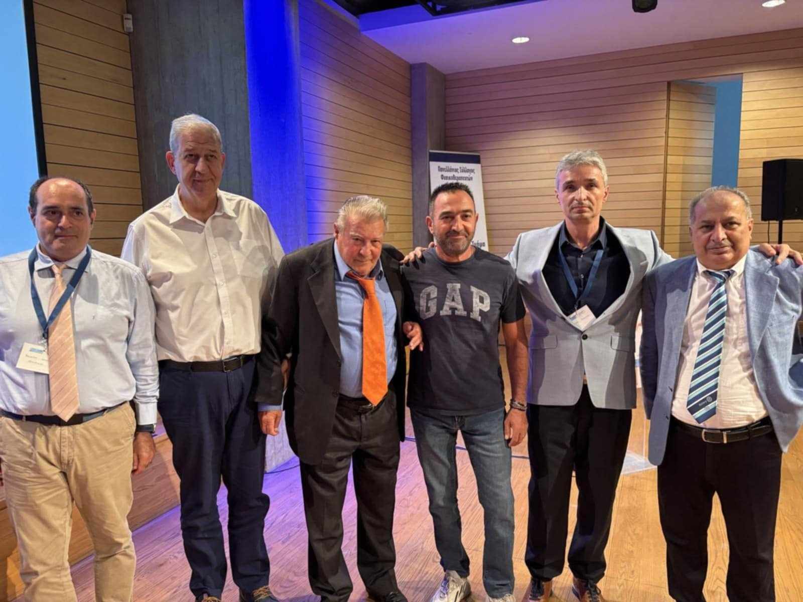 Ο Παντελής Μυριοκεφαλιτάκης βραβεύθηκε για την προσφορά του στον ΟΦΗ ...