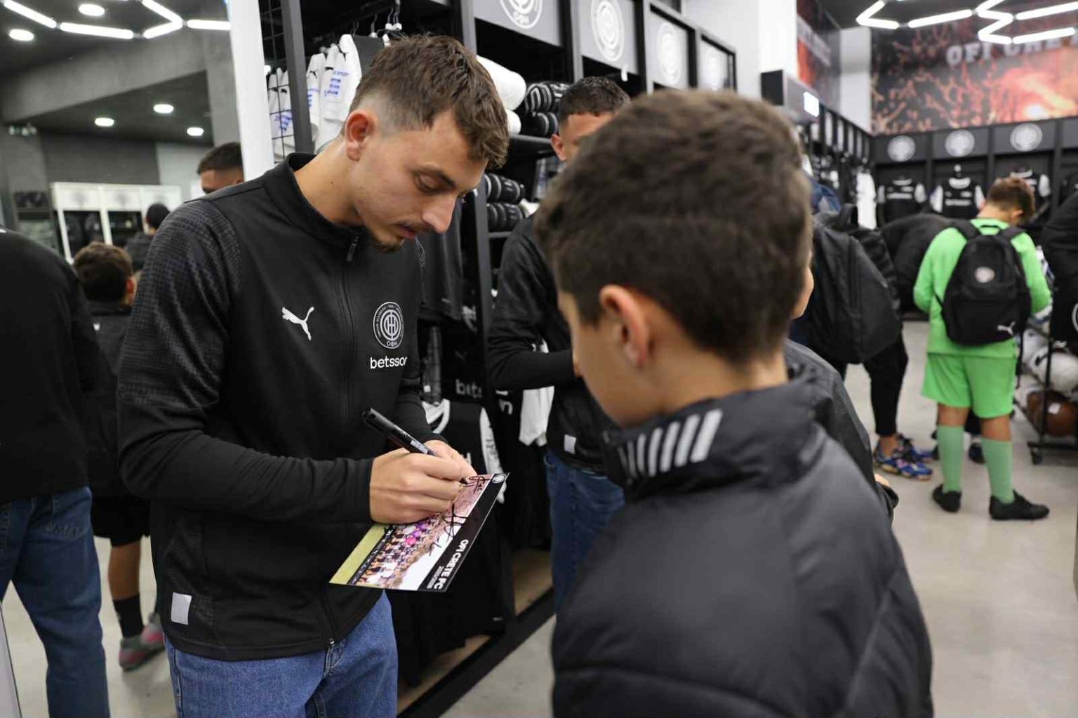 Pics | Φωτογραφίες από το Meet and Greet των παικτών του ΟΦΗ - Gentikoule